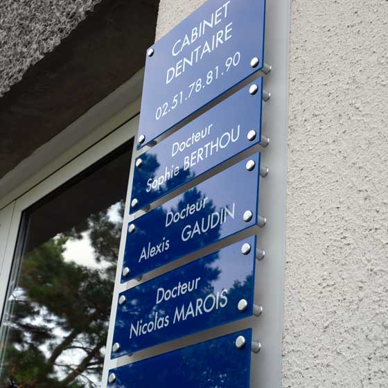 Plaque professionnelle dentiste | Exaplac